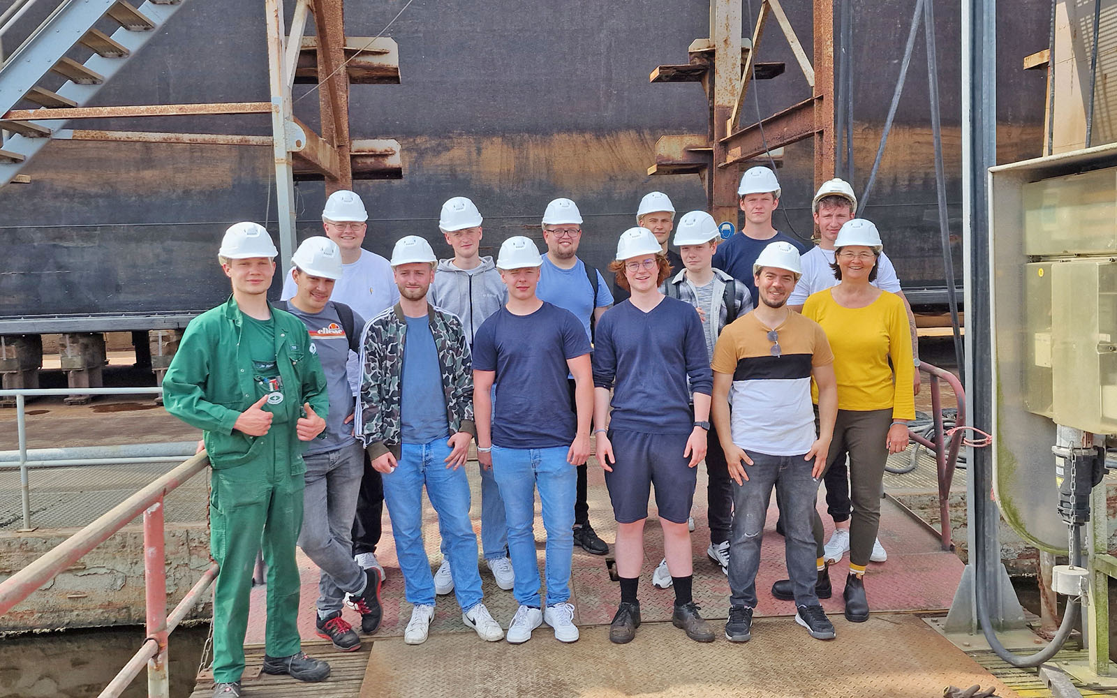 Home [www.berufsbildendeschulen2-emden.de]